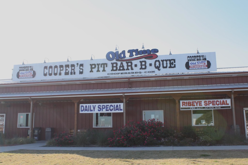 Coopers-Barbeque-Ft-Worth - the food poet